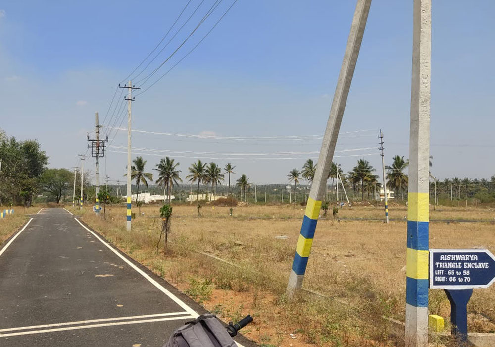 AISHWARYA TRIANGLE – Ratan Raj